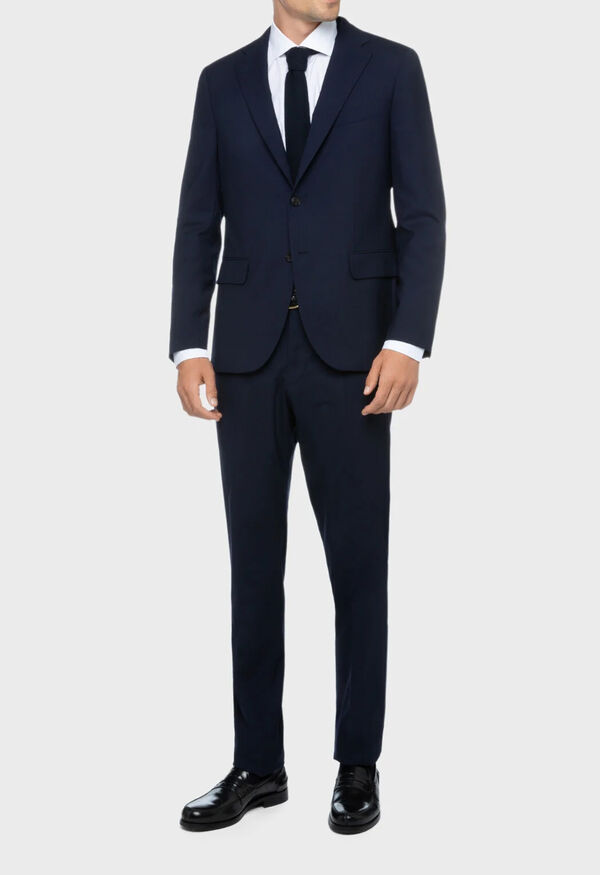 Business Suits for Men & Elegant Tuxedo | Boglioli®